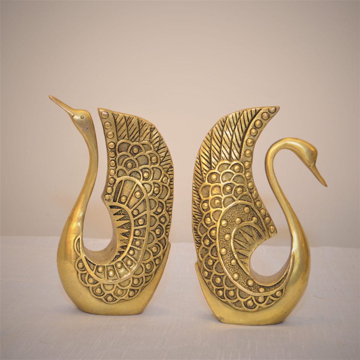 Brass Handicrafts USA Virginia Ashburn Brass Swans | Handicrafts4you
